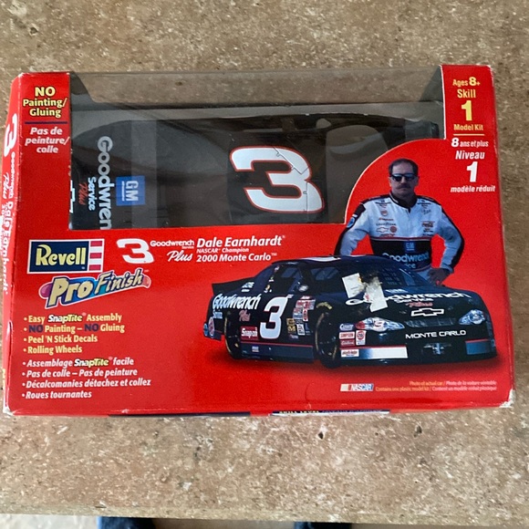 Nascar | Toys | Revell 200 Monte Carlo Dale Earnhardt Model Kit ...